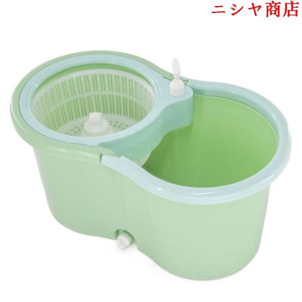 バケツは小さくて、持ち運びは便利で、直接排水にも楽々です。