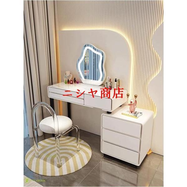 ドレッシングテーブルのデザインにより、寝室やバスルームの角に密接に適合し、スペースを節約し、化粧品の保管と適用に適したコーナーを作成します。化粧品、香水、メイクアップエッセンシャルを保管するための十分なスペースを提供して、すべてのメイクアッ...