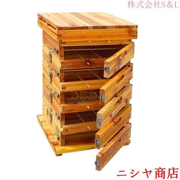 商品の説明                                           高品質の素材：高品質の杉材で作られ、各ボードは高温沸騰ワックスで処理され、防水性、防湿性、防虫性、耐久性があり、変形しにくいです。 ユニークなデ...