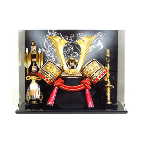 アクリルケース12号中鍬角総金具兜ケース飾り YN41357GKC 商品詳細 コンパクトサイズの12号中鍬角赤兜ケース飾りです。マンション住まいのお方にとても人気があります。 商品状態 新品です。 寸　法　間口４１ｃｍ　奥行き２７ｃｍ　高さ...