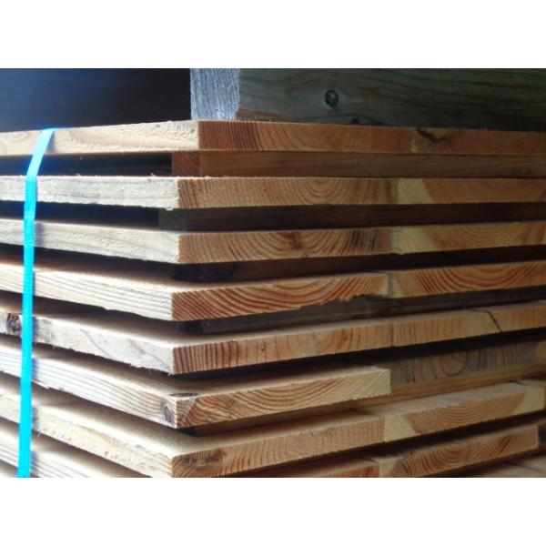 商品名　　　　　 　　　　 　　杉板等級　　　 　　　　　　　　　 節有の一等材加工形状・仕上げ　 　　 　　　ADR（自然乾燥・荒材）サイズ　　　　　　　　　　　　約2000ｍｍ（長）×15ｍｍ（厚み）×160ｍｍ（幅）乾燥縮で現状での幅...