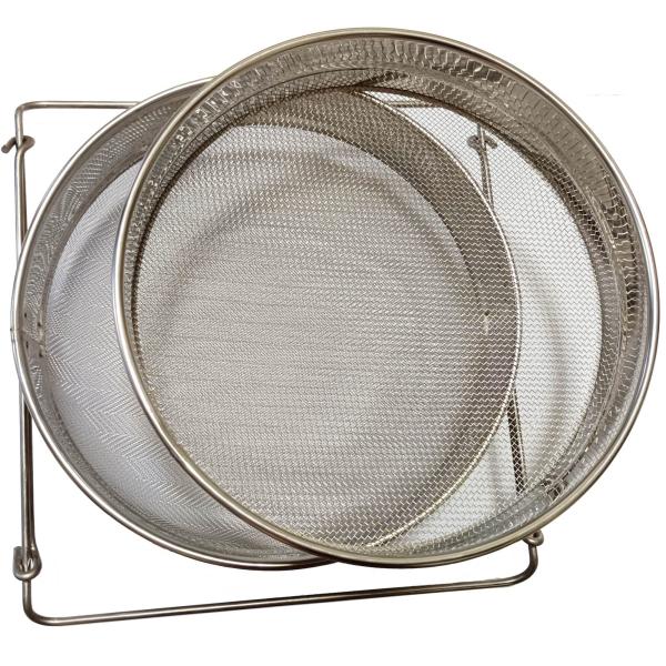 素材：304×耐久性があり、錆びず、お手入れも簡単で、繰り返し使用できます。折れたり変形したりしにくく、耐久性があります。実際の配達時間：飛行機で発送します. 納期は7−12日間.2重 蜜 こし器 ：2重構造，上層ステンレス ブラシ：直径2...