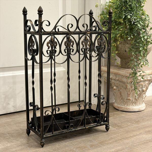 落ち着いた上質な色合いのアンティーク風傘立て。優雅な曲線が豪華で高級感を演出してくれます。アンティー風のめずらしい色合いとデザインが玄関に華やかな雰囲気をプラスしてくれます。商品名：アンティーク調のアイアン傘立て Sサイズ 高さ58cmサイ...