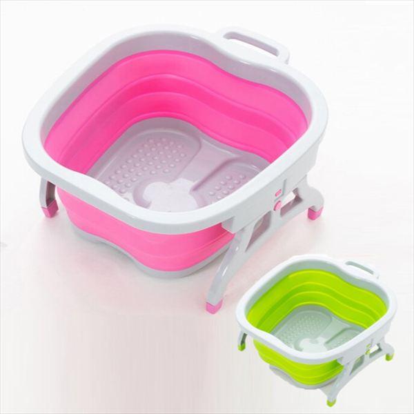 ●自宅で簡単　足湯で癒し。心身のリラックスに。●足を温めて身体ポカポカ。●持ち運び簡単、片付け簡単な折りたたみ式。折りたためば厚さたったの5.9cmに。●コンパクトなので自宅はもちろん旅行や出張にも持って行ける。●底の突起が足裏を適度に刺激...