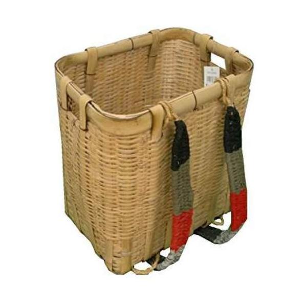 特長●角型で丈夫な作りの竹製のカゴです。●背中に背負う事で、両手で作業が出来ます。用途●農作業や収穫物の運搬に。仕様●幅(mm)：400●長さ(mm)：310●高さ(mm)：480材質●本体：竹●連尺●布部：綿●紐：麻質量・質量単位●1.5...