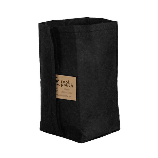 ●オレゴン州ポートランド発のリサイクル素材で作られた不織布製ポット。水はけ、通気性に優れた植物と環境に優しいサステナブルな育苗ポットです。●ルーツポーチはリサイクルペットボトルから作られた不織布製の育苗ポットです。通気性や透水性がよく植物の...