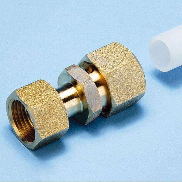 ●寸法： L1:49、B1:24、B2:22、B3:25、D:G1/2（図参照）●呼び径： 10A●JIS認証： JIS K 6788/6770※付属のパッキンはノンアスベストパッキンを使用しています。※漏水防止のため適正トルクでの締め付け...