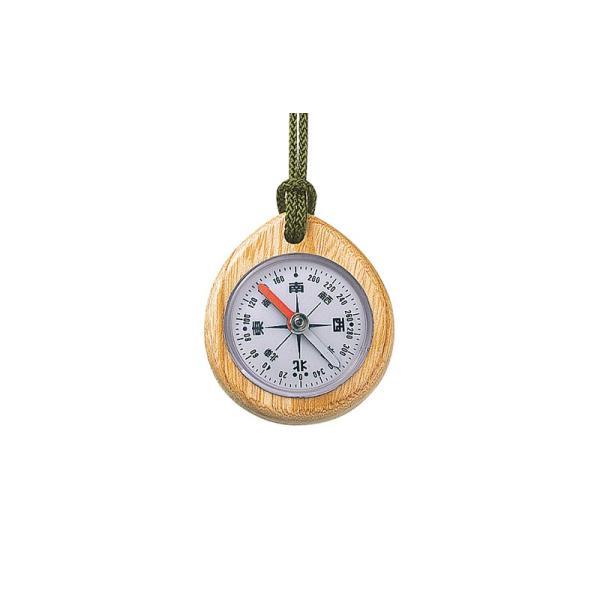 ●高級天然素材の“けやき”を使用しました。●10気圧防水で、水にも浮きます。●首に掛けられる1mのひも付です。●用途：東西南北の方向の確認に。●本体サイズ： 57×50×13mm●製品質量： 20g●材質： 本体:木（けやき）、 度数盤を覆...