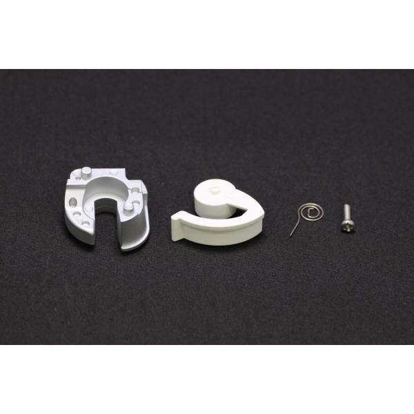 ●CH100□・CH120□シリーズ専用●対象本体品番： CH100□□□（□）（7）、CH120□□□（□）（7）※□には英数字が入ります。※便蓋用※この商品はCH12010577Y、CH12010577YKの後継品です。【メーカー名】パ...