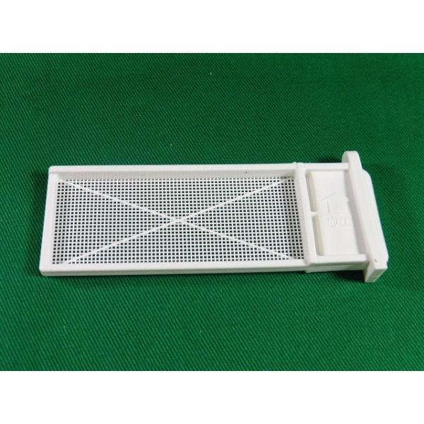 ●アラウーノ専用、脱臭ナノイーフィルター●色： ホワイト●材質： プラスチック●サイズ： W90mm×H8mm×D37mm※この商品はCH10010127の後継品です。【メーカー名】パナソニック（株）【メーカー品番】CH10010127Z