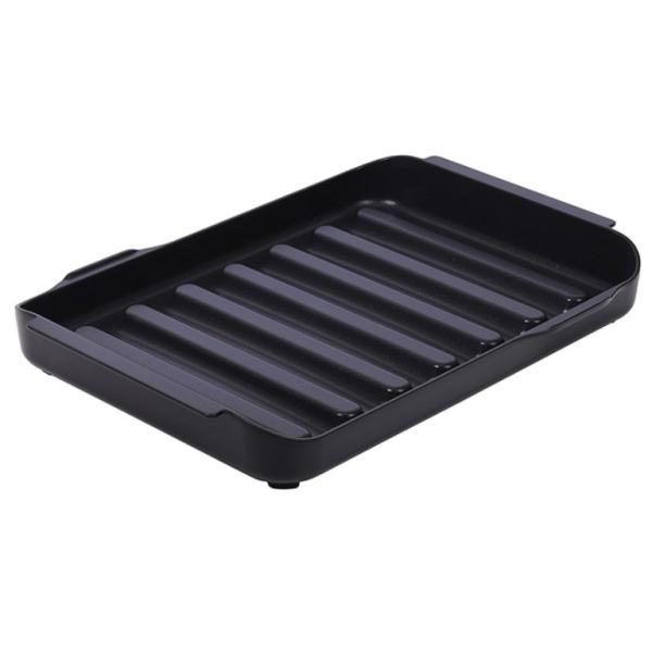 ●マルチグリルのために開発された波型プレートパンです。●油切れがよく、香ばしい仕上がりになります。●材質： アルミ（フッ素コート）●サイズ（外形寸法）： 幅250mm×奥行345mm×高さ47mm●重量： 約1.2kg●色： 黒●ハーマン品...