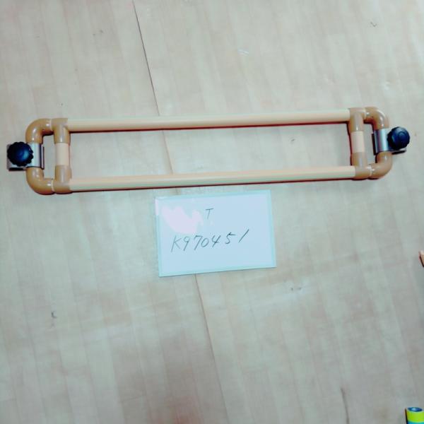 【メーカー】矢崎化工【名称/型式】たちあっぷつながるくん90　CKA-E90【機能/特徴】たちあっぷを連結して手すりとして使用【サイズ】 幅：103cm高さ：19cm重量：3.3kg　【状態】弊社査定「Bランク品《キズや汚れのある中古品》」...