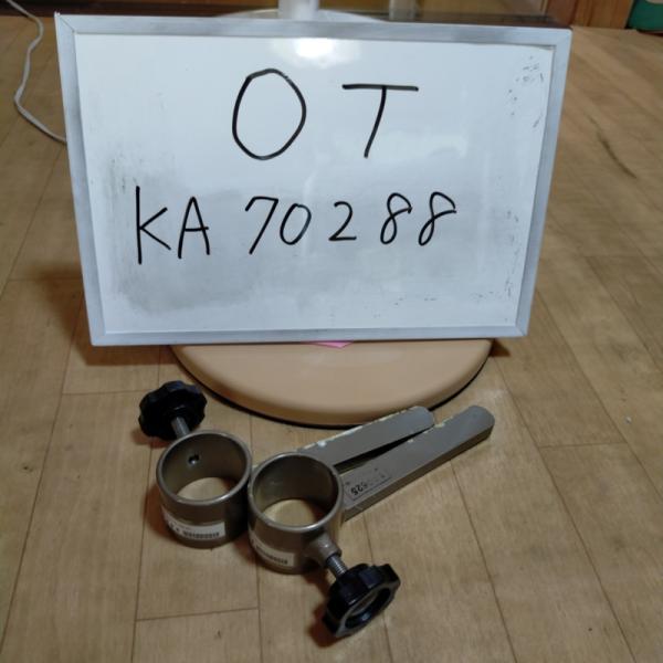 【メーカー】矢崎化工【名称/型式】ベッドでとまるくん CKA-CA【機能/特徴】たちあっぷ専用オプションベッドと床の間に差込「たちあっぷ」の安定性を向上・ベッド下部と床面が55〜250mmに対応※可動式ベッドの使用不可【状態】弊社査定：Bラ...