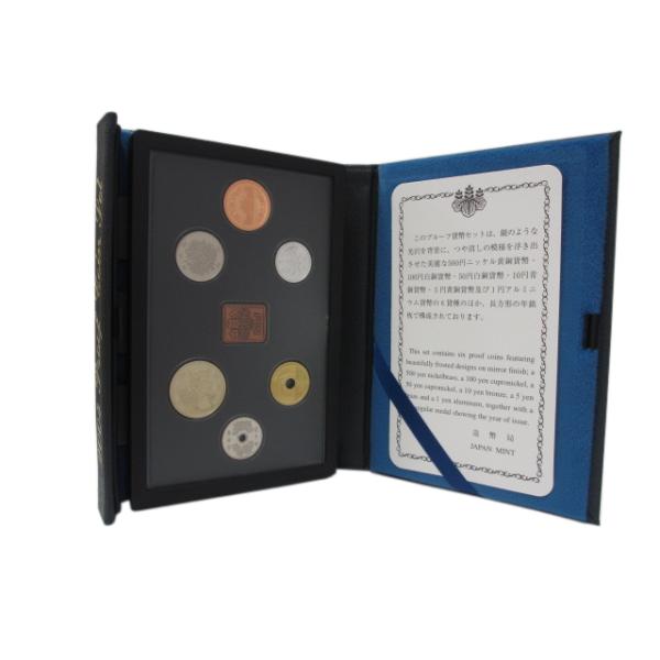 ◆通常プルーフ貨幣セット 平成16年 2004年年号：平成16年(2004)年銘板図柄：桐額面：666円(平成16年銘の1円・5円・10円・50円・100円・500円の6種)状態：外箱や付属の説明書にシミやよれ等の経年劣化がありますが、貨幣...