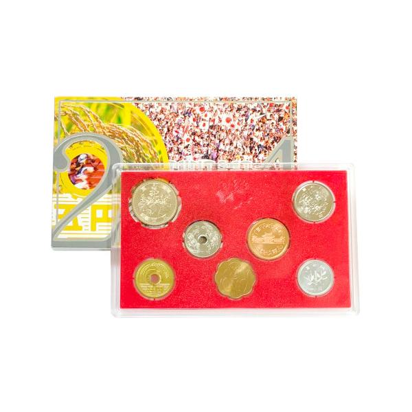 ◆通常貨幣セット 平成16年(2004) ミントセット年号：平成16年(2004)年銘板図柄：申額面：666円(平成16年銘の1円・5円・10円・50円・100円・500円の6種)状態：未使用／経年による多少のキズや汚れ、ケースの傷み等があ...