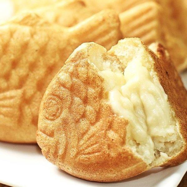 ★冷凍配送★●皮は 国産小麦粉１００％使用●カスタードクリームは国産牛乳と国産卵を使用した自社製一般的に使用されるグリシンや乳化剤、着色料は使わず、こだわりの原料で作っています。 一つが３５グラムと小さいサイズですので、お子様のおやつや、少...