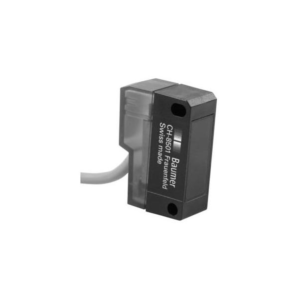 Photo-electric single-lns optics retro-reflective sensor with polarization filter - with LED (Pulsed) light source - Bau...