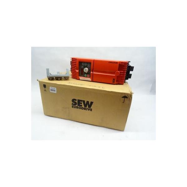 SEW-Eurodrive MC07A037-2A3-4-10 Convertitore di Frequenza Nuovo OvpSEW-EURODRIVE MC07A037-2A3-4-10 Convertitore Di Furec...