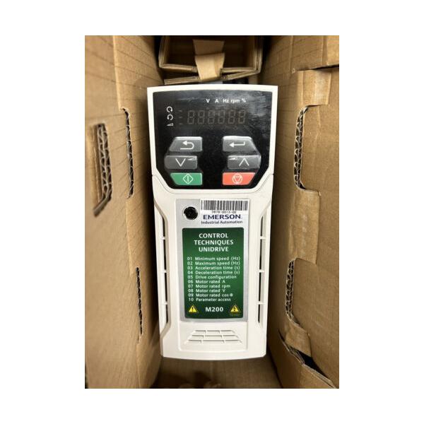 Emerson M200 Control Techniques Unidrive M200-022 00075 A101Emerson M200制御技術Unidrive M200-022 00075 A101