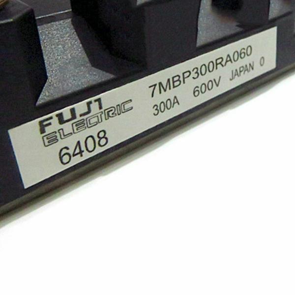 1PC Fuji 7MBP300RA060 PLC Module New Expdited1PC Fuji 7MBP300RA060 PLCモジュール新規展開