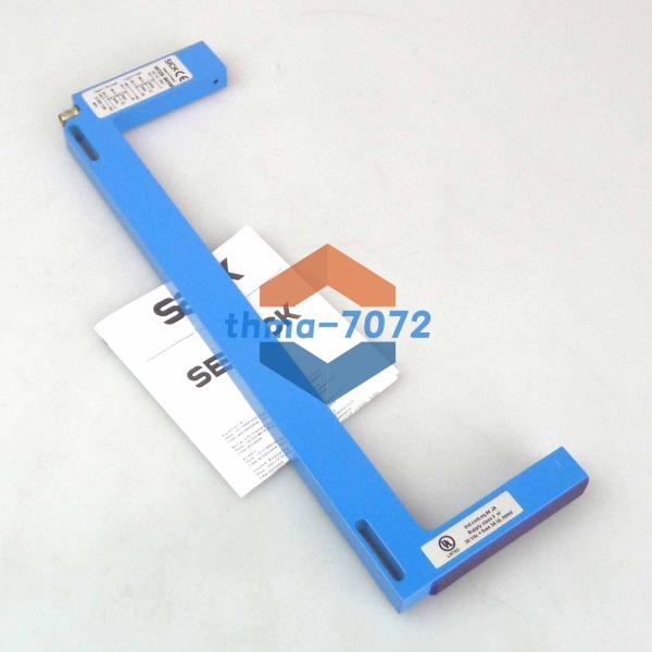 NEW 1PCS SICK Sensor WF225-B4150新しい1PCS SICKセンサーWF225-B4150