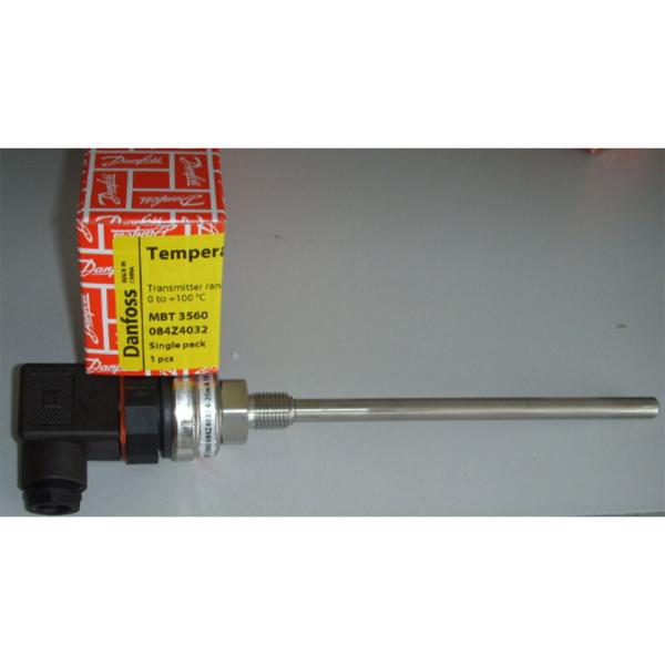 1PCS New Danfoss MBT3560 084Z4032 Temperature Transmitter In Box1PCS新しいDanfoss MBT3560 084Z4032温度送信機ボックス