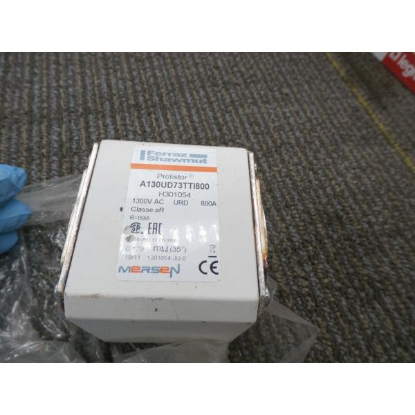 New A130UD73TTI800 H301054 / 1300 VAC 800A FERRAZ SHAWMUT PROTISTOR新しいA130UD73TTI800 H301054 / 1300 VAC 800A FERRAZ SHAW...