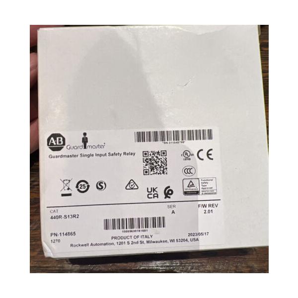 Allen Bradley 440R-S13R2 /A GuardMaster Safety Relay Single InputAllen Bradley 440R-S13R2 /A Guardmaster Safety Relayシングル入力