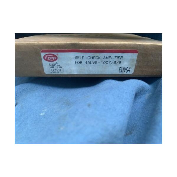 NEW Fireye EUVS4 Amplifier Module - Fast新しいFireye EUVS4アンプモジュール - 高速