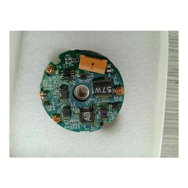 1pcs New Yaskawa Encoder UTSIH-B17CK1PCS NEW YASKAWAエンコーダーUTSIH-B17CK