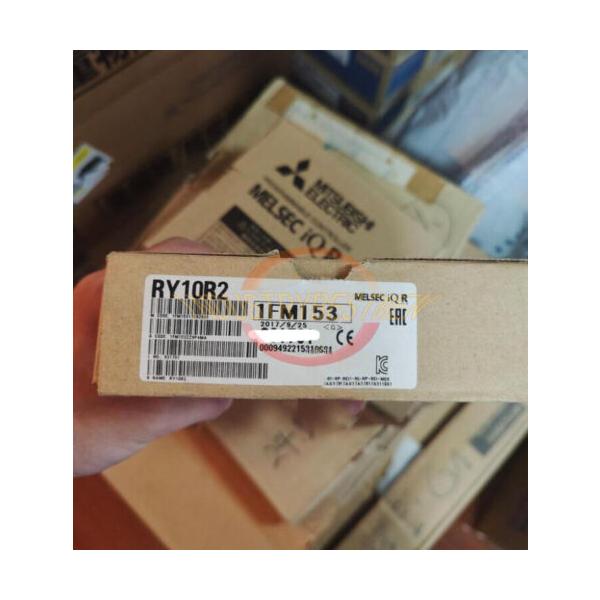 New 1PC Mitsubishi PLC programmable controller RY10R2 Module新しい1PC三菱PLCプログラム可能なコントローラーRY10R2モジュール