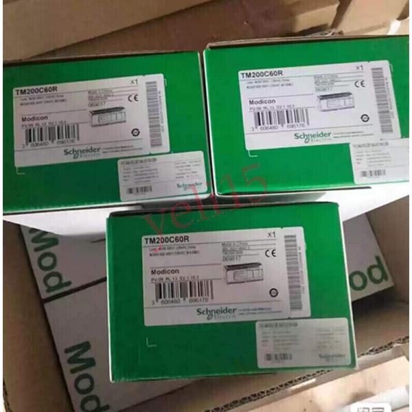 1PC NEW For   programming controller TM200C60RプログラミングコントローラーTM200C60Rの1PC新規