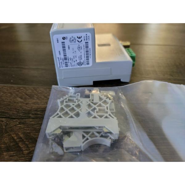 Honeywell ControlNet Repeater Adapter TC-RPA002 NIBHoneywell ControlNetリピーターアダプターTC-RPA002NIB