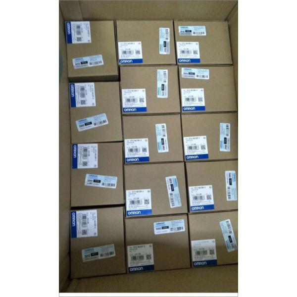 1PC Omron programmable controller CP1L-M30DT-D NEW1PC OMRONプログラマブルコントローラーCP1L-M30DT-D NEW