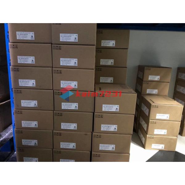 1pcs Sick UM18-11116 UM1811116 PROXIMITY SWITCH NEW1PCS SICK UM18-11116 UM1811116近接スイッチNEW
