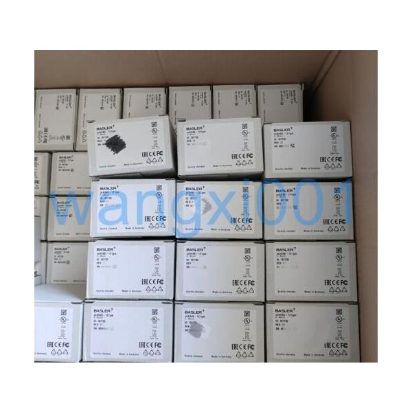 1PCS NEW BASLER acA640-121gm Industrial camera 1PCS新しいBasler ACA640-121GM産業カメラ