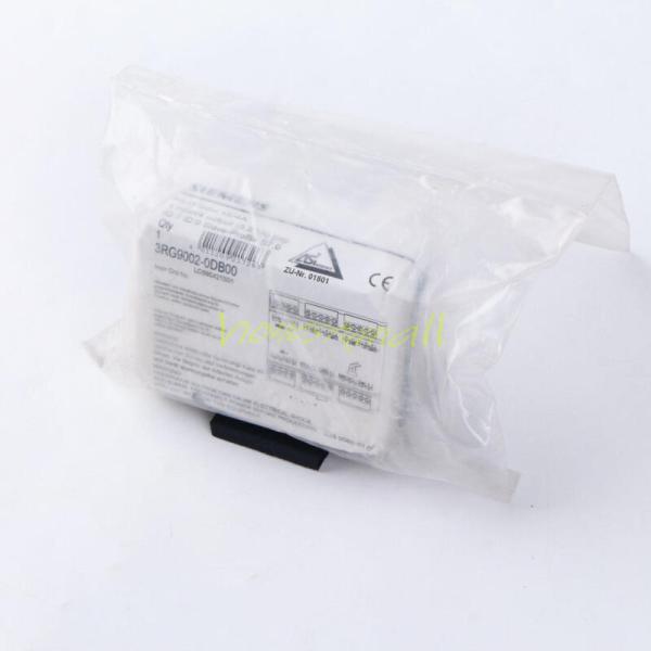 Ein Neu 3RG9002-0DB00 Siemens As-I Interface ModulEin Neu 3RG9002-0DB00 Siemens AS-Iインターフェイスモジュール