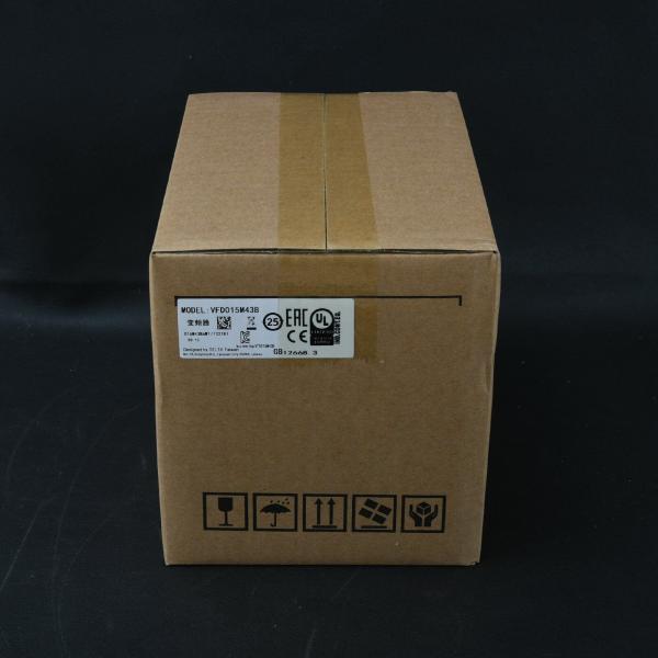 1PC Delta VFD015M43B AC Drive Inverter PLC1PC Delta VFD015M43B ACドライブインバーターPLC