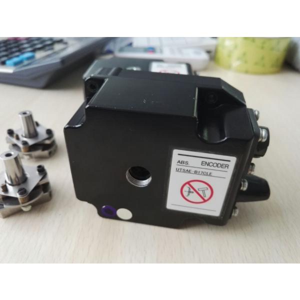 One YASKAWA UTSAE-B17CLE Robot Encoder UTSAEB17CLE New1つのYaskawa utsae-B17cleロボットエンコーダーUtsaeb17cle new