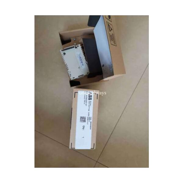 ONE New ABB Profibus Adapter RPBA-01-KIT1つの新しいABB ProfibusアダプターRPBA-01-KIT