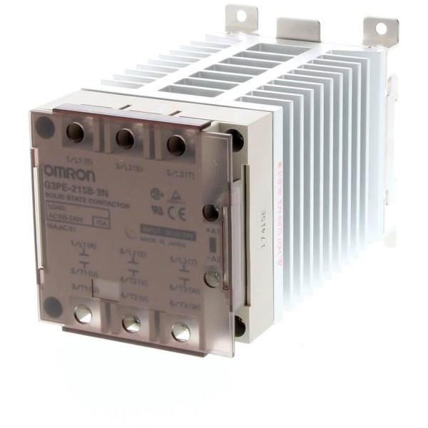 Three-phase Solid State / Static Relay (SSR) with phototriac coupler insulation + built-in heatsnk. - zero-cross AC load...