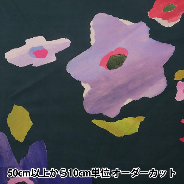 タナローン生地は薄くて軽く、織の密度が高くてしなやか。豊かなドレープ性があり、柔らかな肌触りが特徴です。一度袖を通せば病み付きになるなめらかさを、ぜひ一度体験してみませんか?[生地 布 手芸 2021SS ATELIER COLLECTIO...