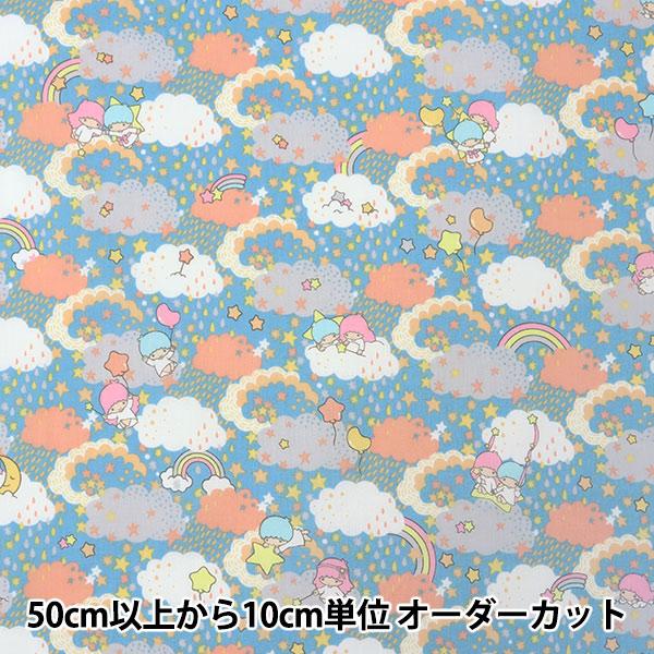 星空と枕のように柔らかな雲が夢の国の様です。きらめく星と輝く雨摘が子供時代の思い出を連想させるこの魅力的なプリントは、ロバート・ルイス・スティーヴンソンによる「子供の詩の園」の詩をベースに2015年に作られました。今回のコラボレーションのた...