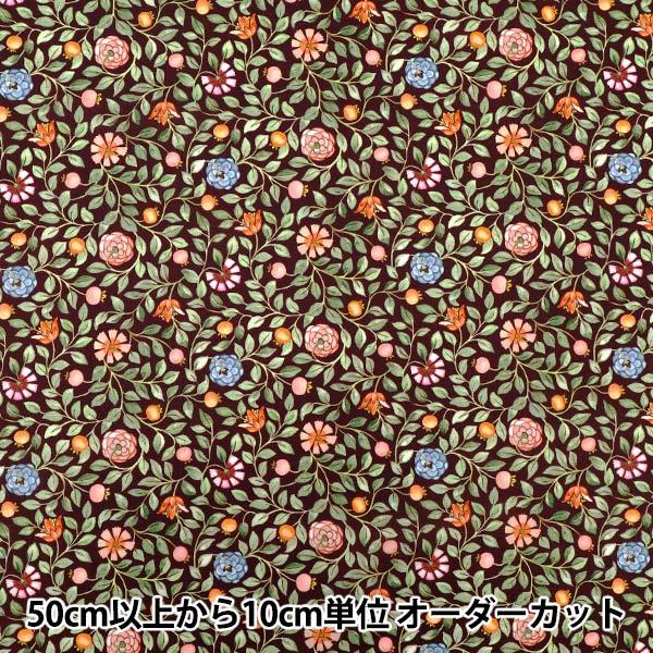 リバティ150周年を記念した2025年秋冬コレクション「フロム・ザ・スタジオ」。メイ・モリスをインスピレーション源にリバティのスタジオで手描きされました。咲き乱れる花々が、密やかに蛇行する葉の小道の中を流れ落ち、ローズヒップの実がチャーミン...