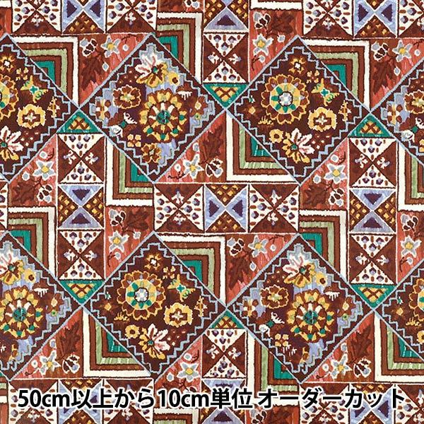 個性や自己表現、文化的アイデンティティを大胆に称賛するコレクション「フローラル・リベリオン」。このコレクションは、反乱、クラブカルチャー、ディーヴァズ&amp;ダンディーズの3つのドラマティックな章に分かれており、個性が支配する物語を探求し...