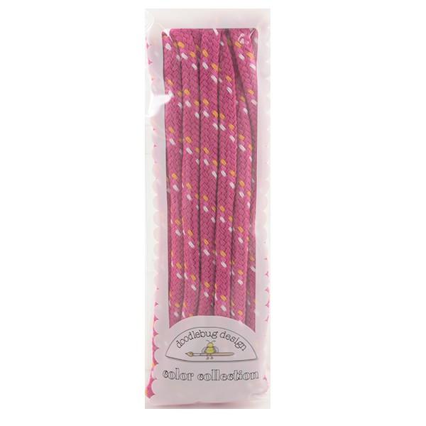 doodlebug design社のテーマカラーにコーディネイトされたドット模様の入ったコードです。サイズ:約4.5mm×3m素材:アクリル