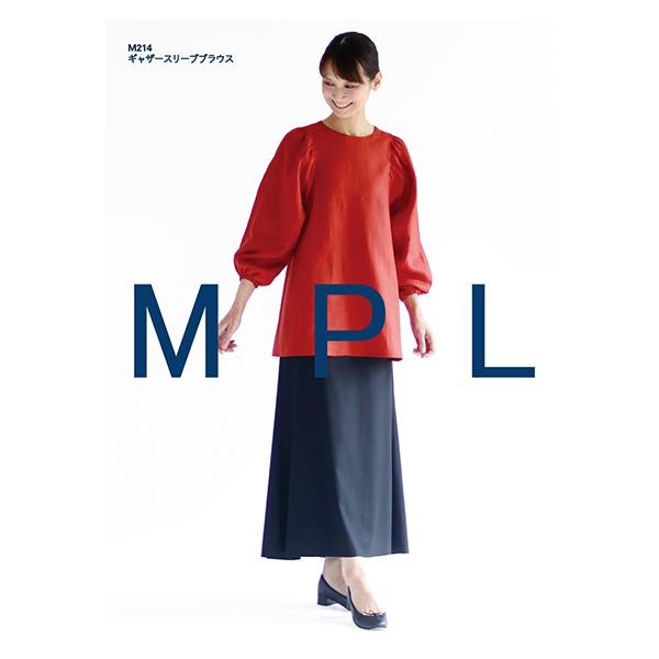 コンパクトな肩にギャザーの入ったふんわり七分袖。ゆとりある身幅でフレアーの入ったシルエット。プルオーバー、後ろボタンループ開き。[Mパターン研究所 MPL サンプランニング Sun Planning パターン 縫い代付き実物大 トップス レ...