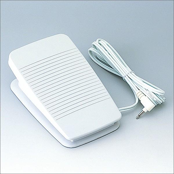 当社取り扱い当社掲載品のブラザーミシン（Family Marker FM1100,A39-MP ELU58シリーズ,アニュドールブランIIS,IIIS,IISR）にお使い頂ける専用のフットコントローラーです。ミシンをお使いの際に、両手をフリ...