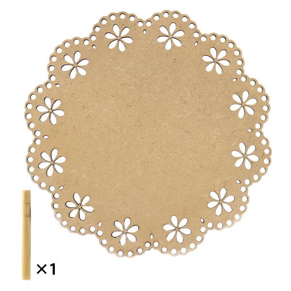 家具などに使用されるMDF材(中密度繊維板)を使用した、レースウッドプレートです。自由に色付したりお好きなパーツを貼って、オリジナルのプレートやインテリア小物を作ってみるのはいかがですか?プレートをベースにしたフラワーアレンジメントもおすす...