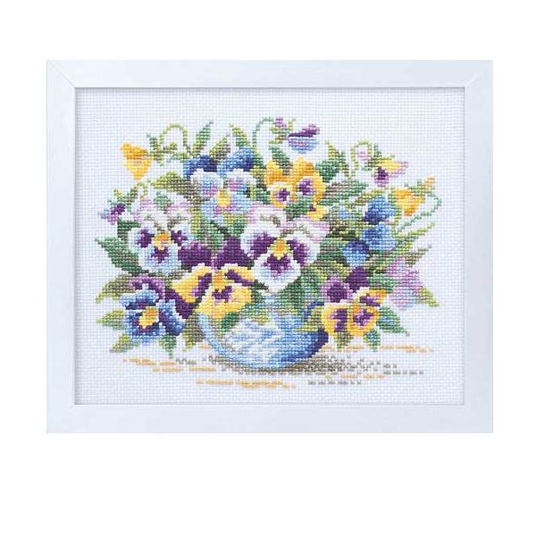 オノエ・メグミのフラワーガーデン、やさしい花刺しゅうキットです。お部屋にさりげなく、やさしい香りの演出。やわらかな花の刺しゅうを飾りませんか。難易度：初級〜中級　デザイナー：オノエ・メグミ　出来上がり寸法：額外径：35.1ｃｍ×41.8ｃｍ...
